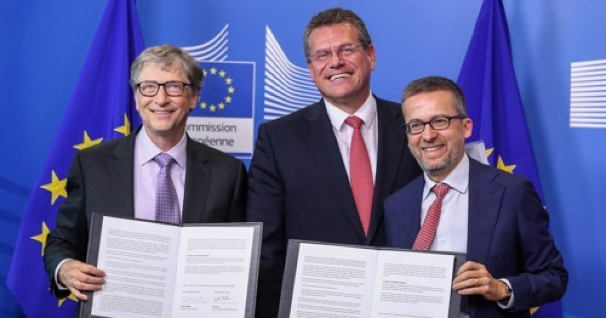 BELGIUM EU BILL GATES SIGNING CEREMONY