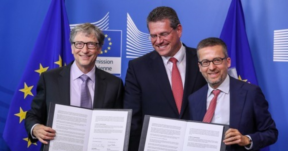 BELGIUM EU BILL GATES SIGNING CEREMONY