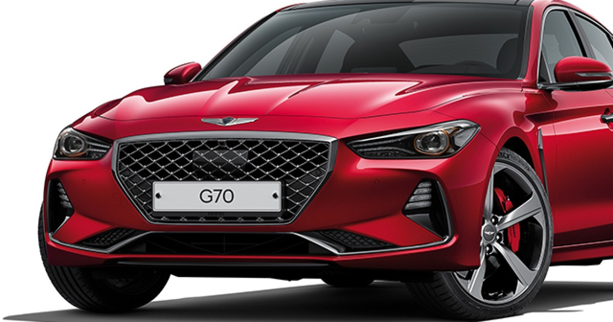 제네시스 2019년형 'G70' 선보여.. 세계 첫 12.3인치 3D 계기판 탑재