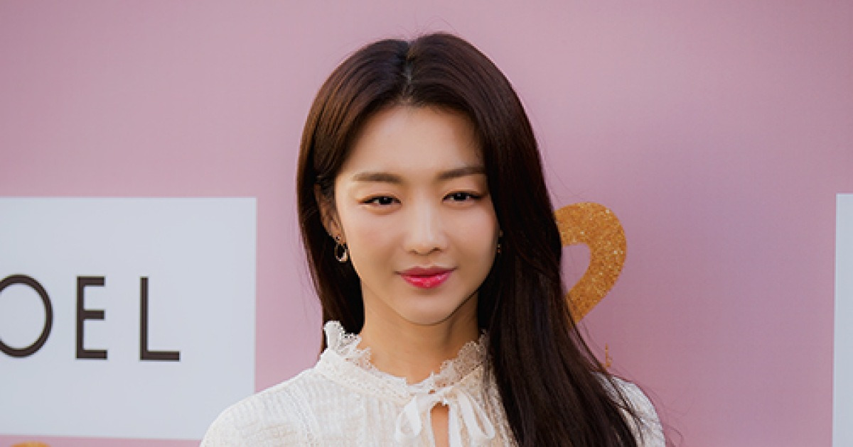 [bnt포토] 장희진 '좀 춥네요'