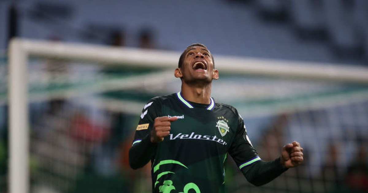 '전북 공격포인트 1위' 로페즈, K리그1 34R MVP 선정