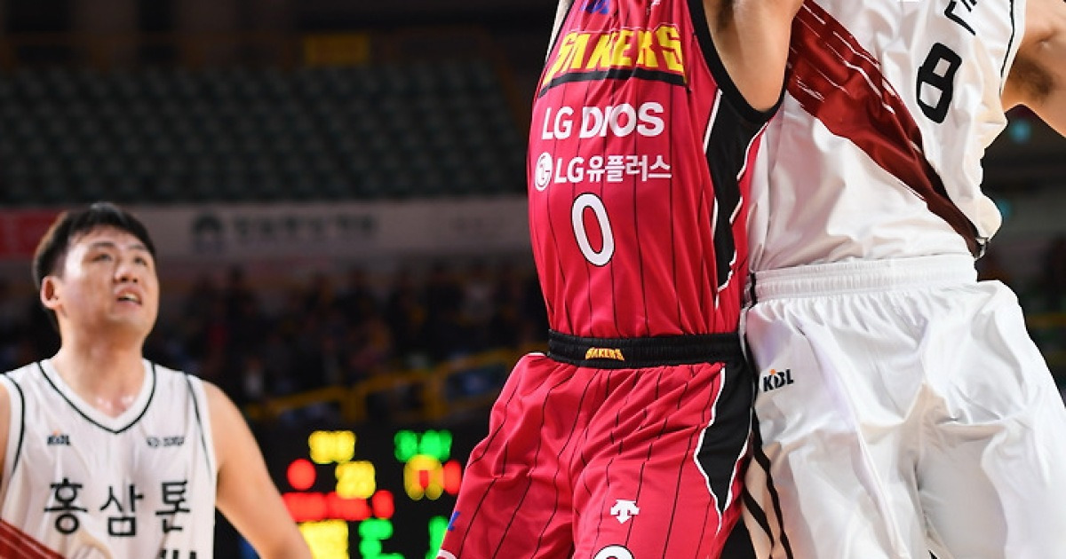 삼성, KCC 꺾고 2연패 탈출..LG, KGC 제물로 3연승 질주