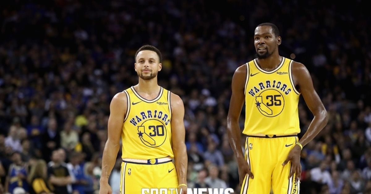 '커리 37득점' GSW, 뉴올리언즈 제압하고 6연승..서부 1위