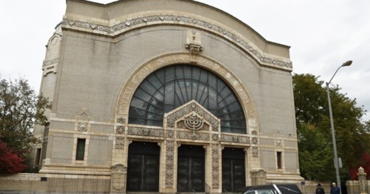 APTOPIX Synagogue Shooting