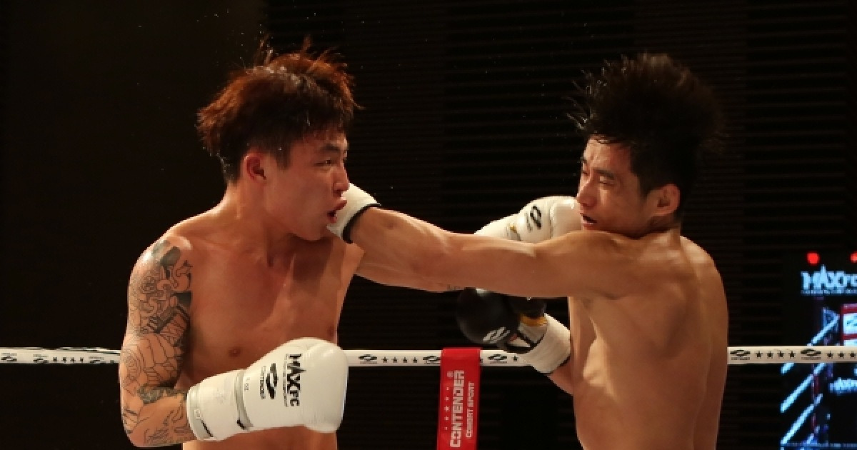 [MAX FC15] '권아솔 도발' 김수훈, 슈퍼 펀치·킥 장착한 '슈퍼루키' 입증