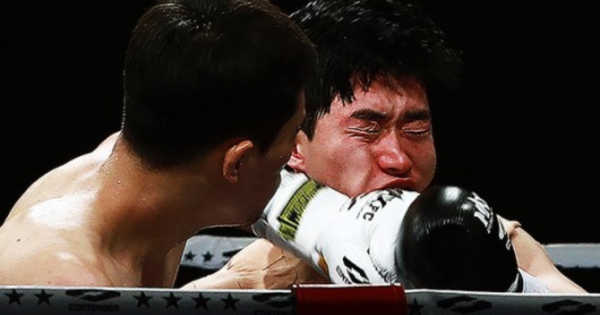 [포토]'MAX FC15' 최훈, 파워 넘치는 한방