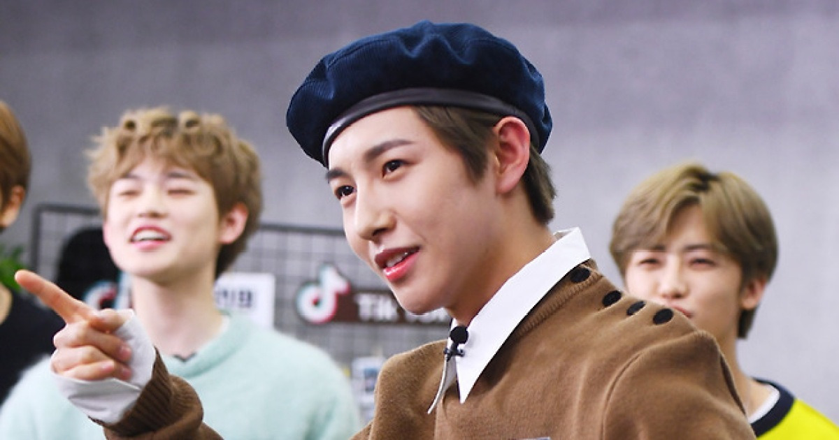 [TD포토] NCT DREAM 런쥔 '女心 흔드는 미소'