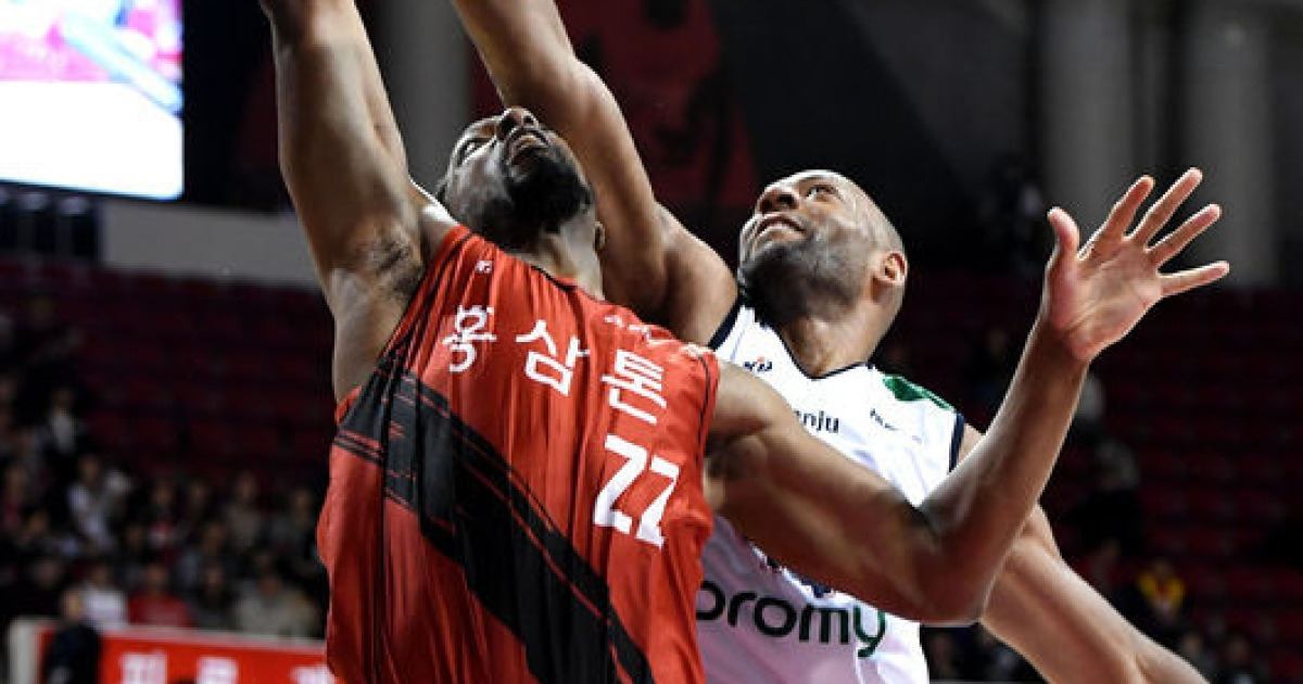 '윌리엄스 가세 효과' DB, KGC 6연승 저지했다