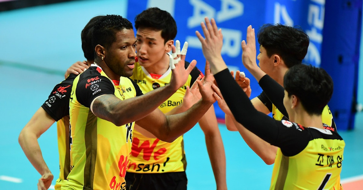 OK, 한전 11연패 빠뜨려..IBK도 현대건설 9연패 몰아넣고 선두