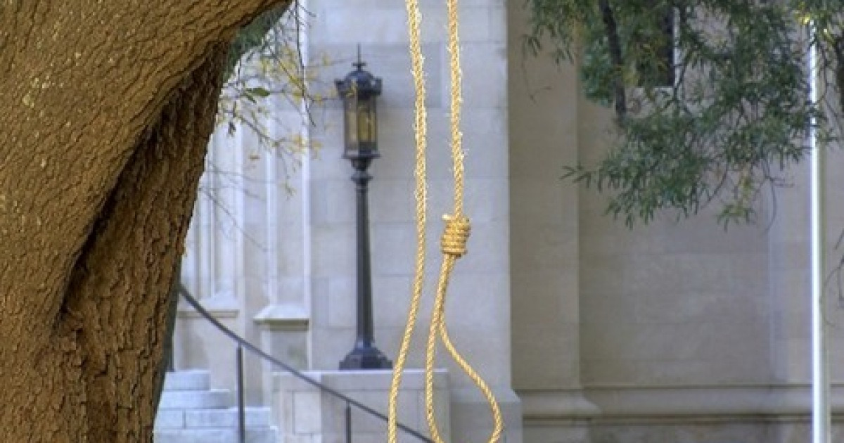 Mississippi Nooses