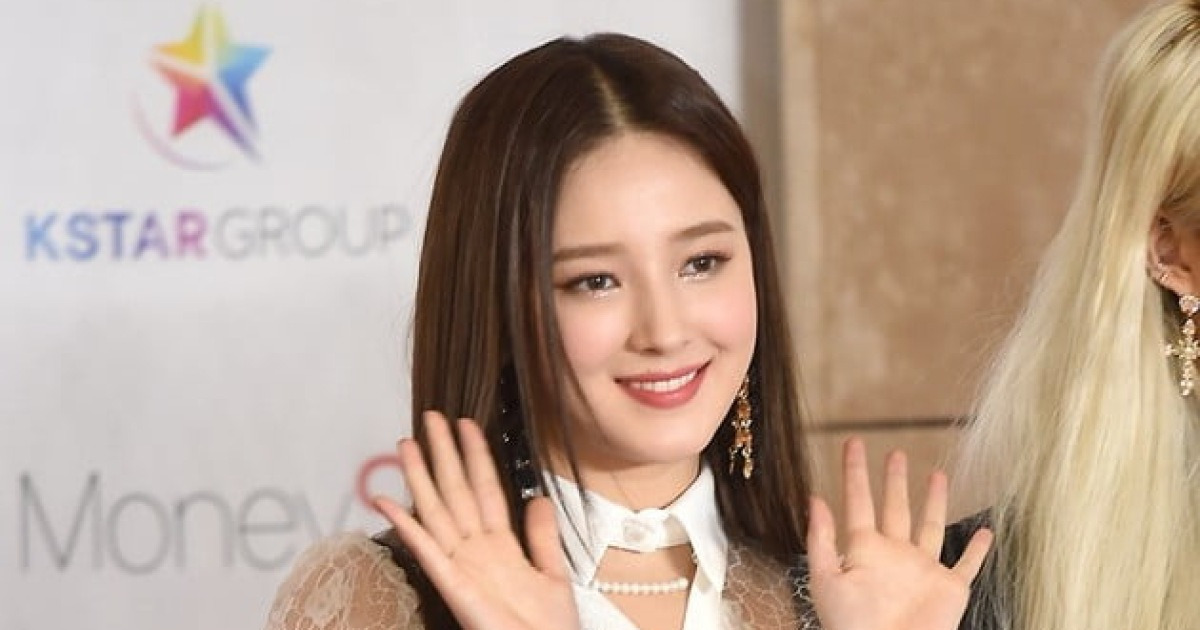 [포토] 모모랜드 낸시, '환한 미소가 사랑스러워~' (2018 AAA)