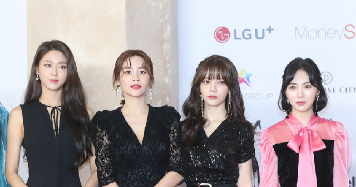 AOA 설현-유나-지민-민아 "2018 AAA 왔어요"