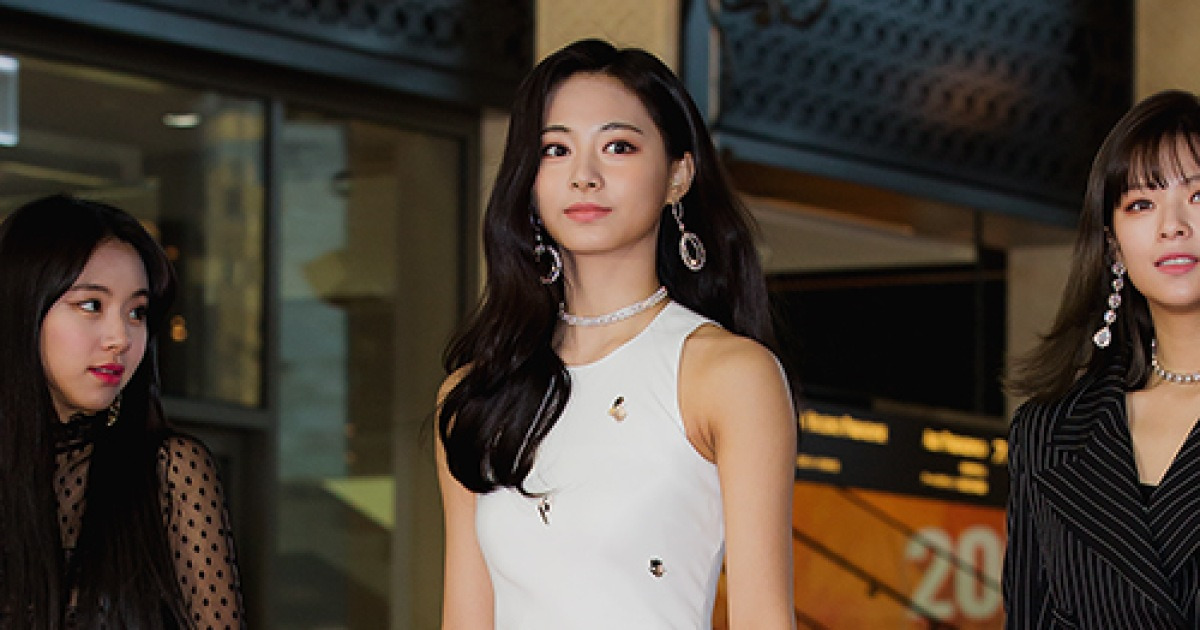 [bnt포토] 트와이스 쯔위 '빛나는 예쁨'