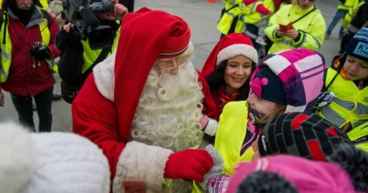 HUNGARY SANTA CLAUS FROM LAPPLAND