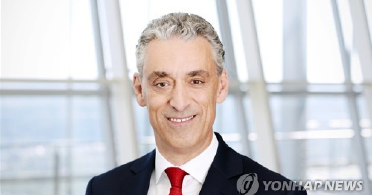 Insider Q A Deutsche Post DHL CEO