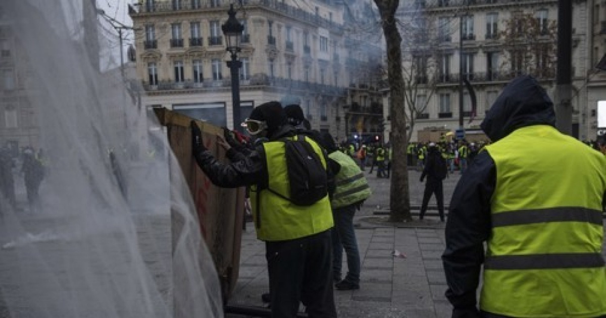 FRANCE PROTEST YELLOW VESTS