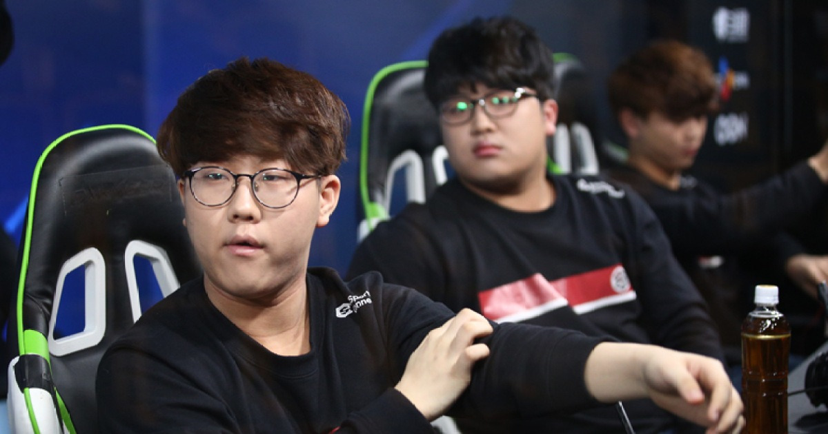 [KRKPL] ESC 729, 공격적 경기 운영으로 셀렉티드 꺾으며 역전! 3-2