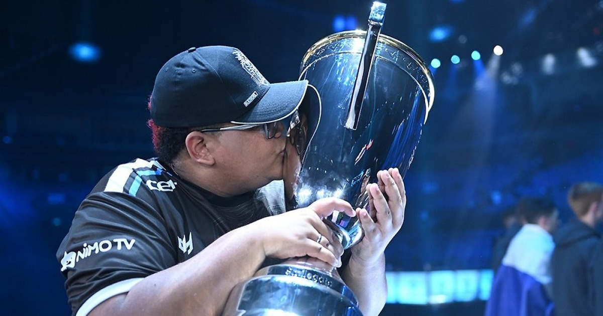 '달콤한 CFS 2018 우승의 맛'