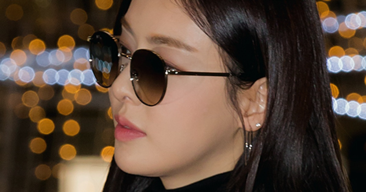 [bnt포토] 이다희 '살짝 보이는 눈매가 예뻐'