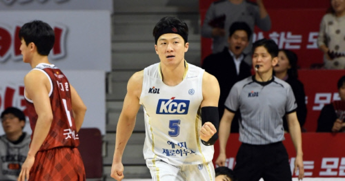위닝샷 이정현 33점, KCC 인삼공사 꺾고 3연패 탈출