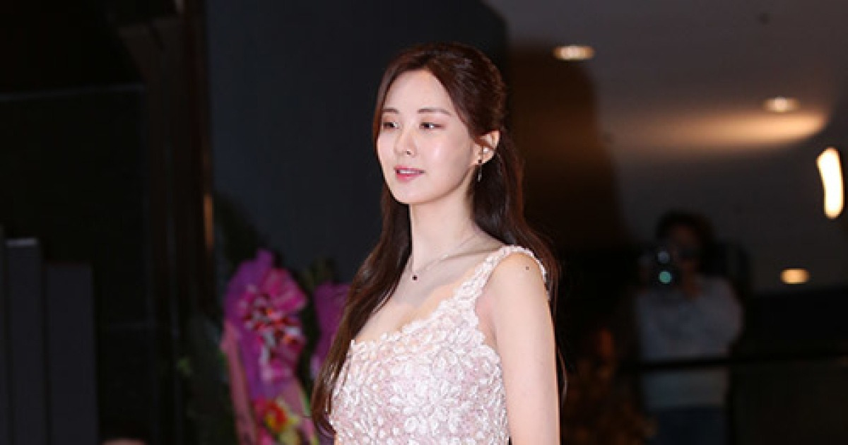 [bnt포토] 서현 '사뿐사뿐 입장'