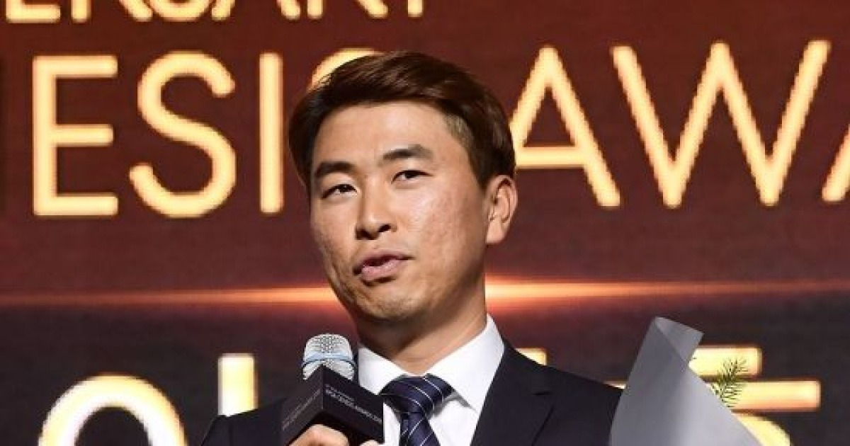 [ST포토] 문경준 프로, KPGA 그린적중률상 수상