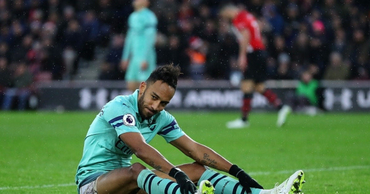 [EPL 17R] '아! 공중볼..' 아스널, 소튼 원정서 2-3 패배..22G 무패 마감