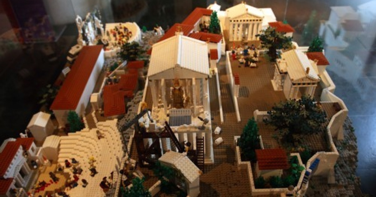 GREECE-ATHENS-ACROPOLIS MAQUETTE-LEGO