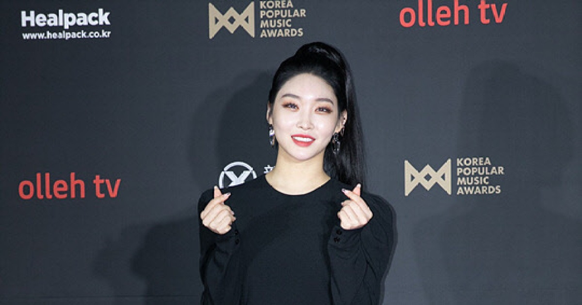 [2018 KPMA] 청하, '섹시한 미니 블랙 원피스'