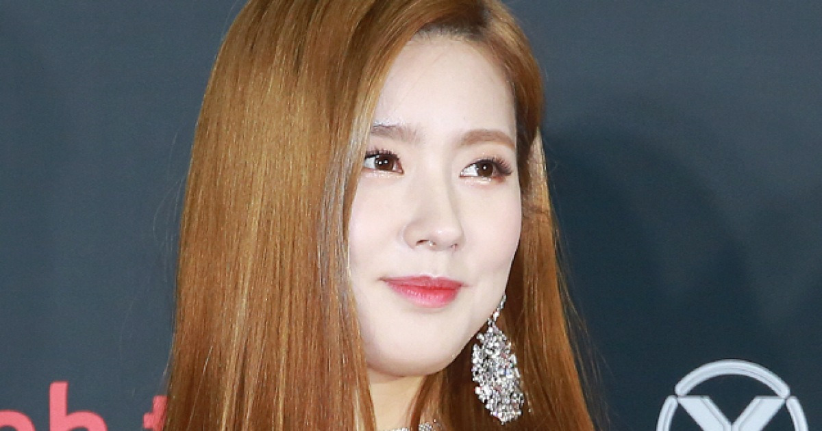 (여자)아이들 미연, '조명이 필요없는 화사함' (2018 KPMA)