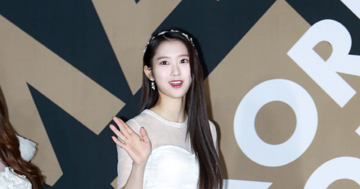 오마이걸 지호, '건강한 각선미' (2018 KPMA)