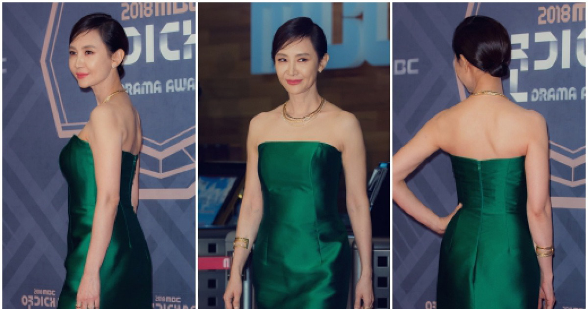 [bnt포토+] '180도의 완벽함' 채시라 '압도적인 드레스자태'(mbc연기대상)