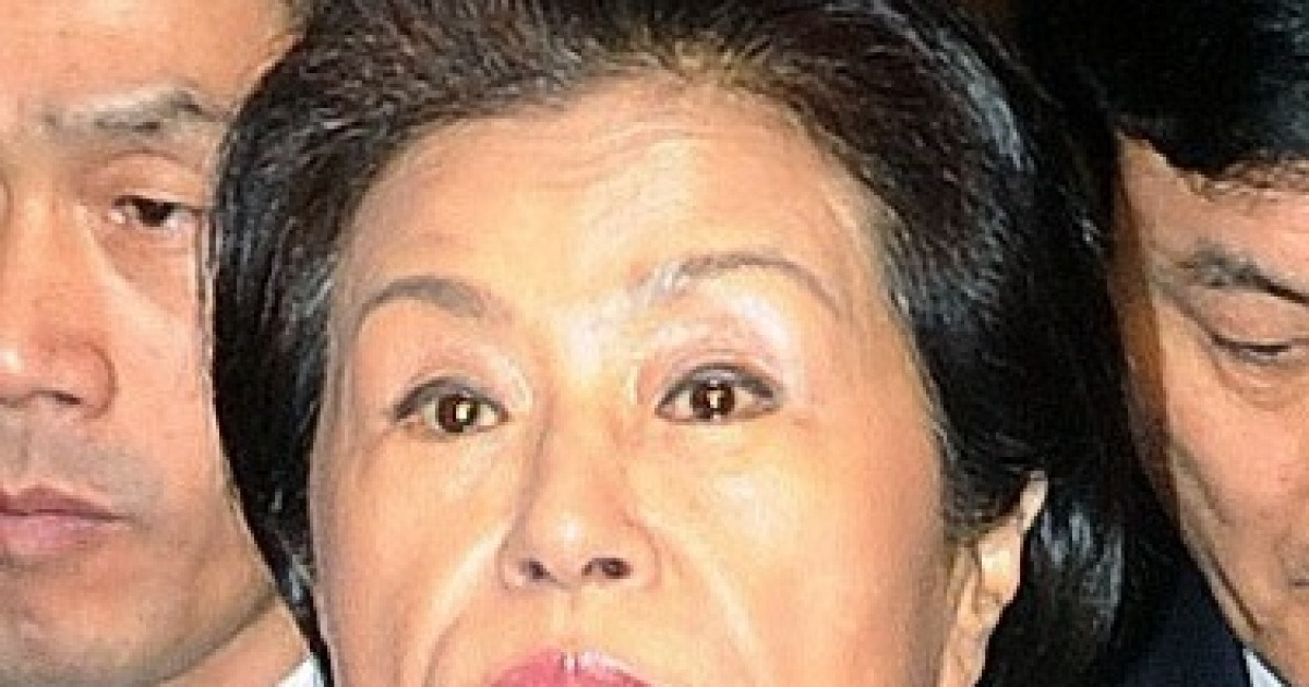 이순자 전두환 민주주의 아버지 발언에 들끓는 여론