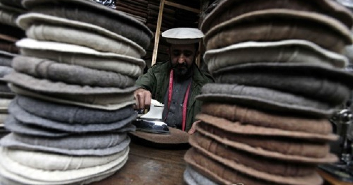 PAKISTAN CULTURE CHITRALI CAPS