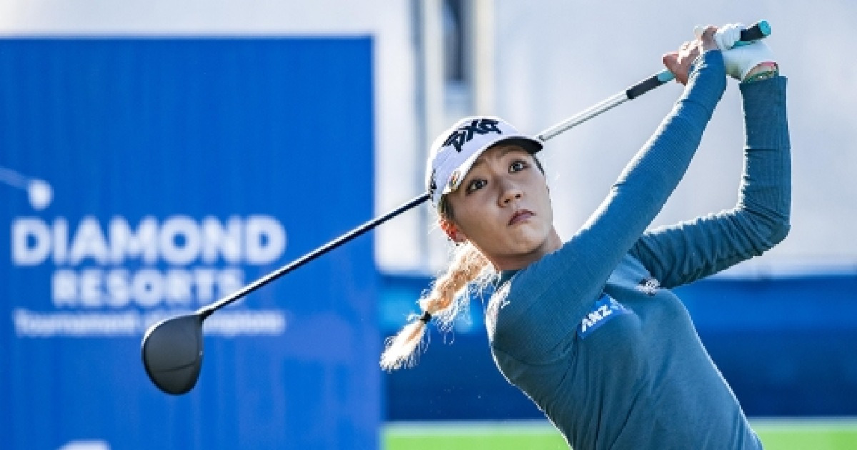 [LPGA] 1타차 공동 3위로 나선 리디아 고의 티샷
