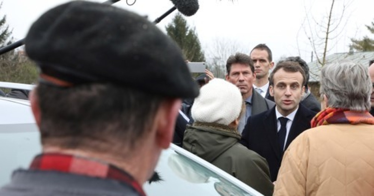 FRANCE GOVERNMENT SCHOOLS