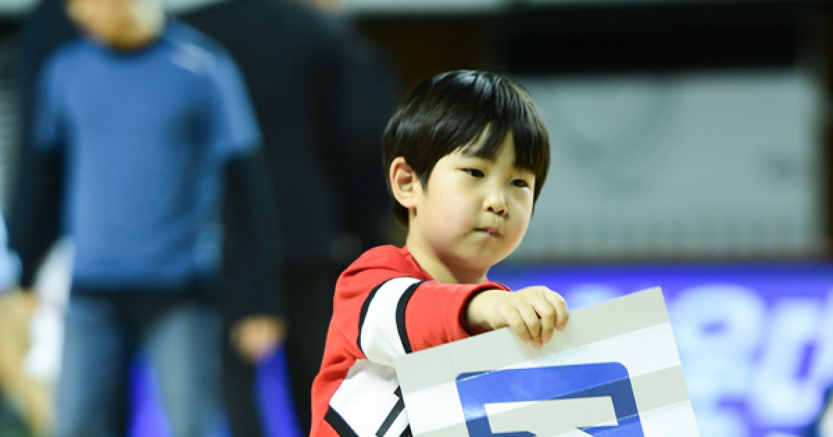 [JB포토] KCC 어린이팬 'KCC 응원해요'