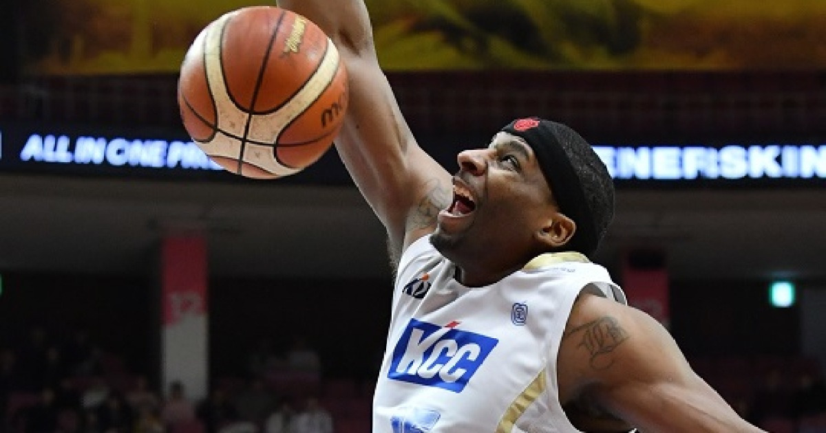 [BK Review] '삼각편대 맹활약' KCC, 삼성 꺾고 2연승+원정 3연패 탈출