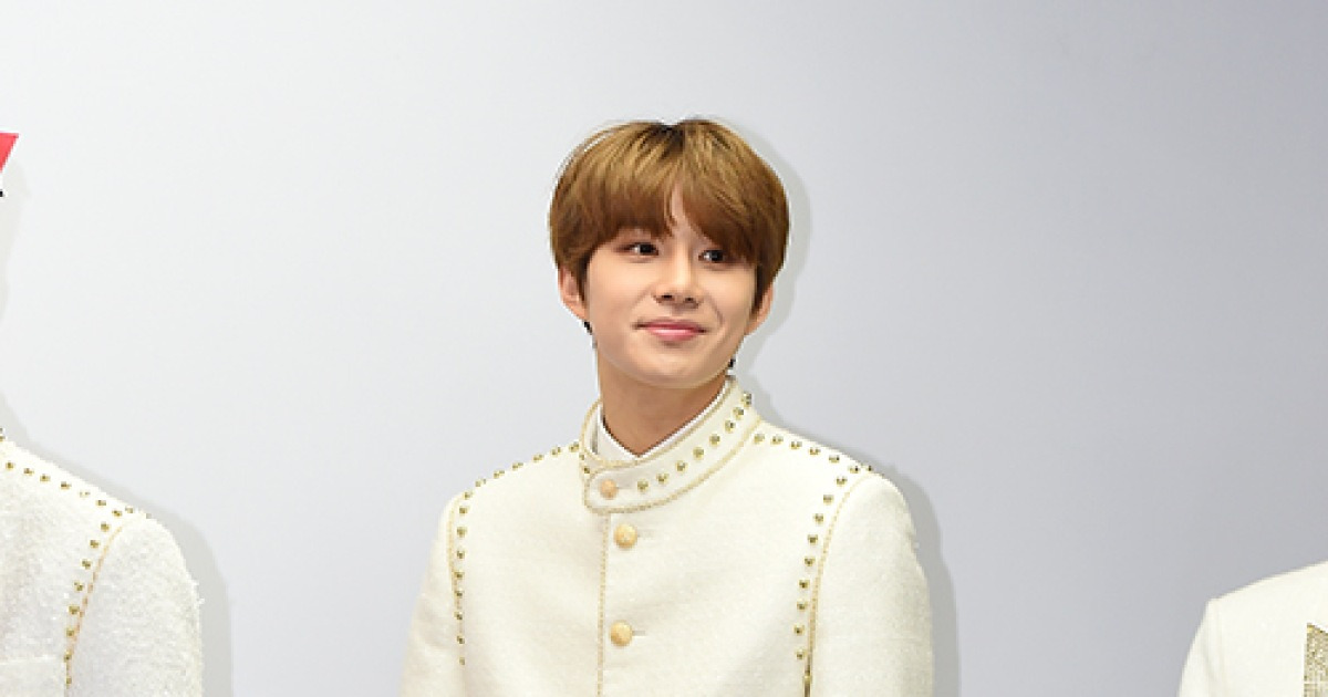 [MD포토] NCT127 정우 '심쿵 미소'