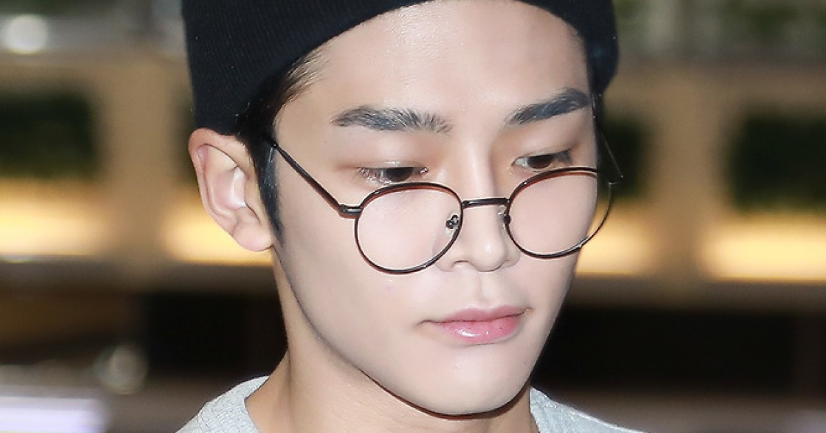 SF9 로운, 천사 날개 같은 눈섭라인 [포토엔HD]