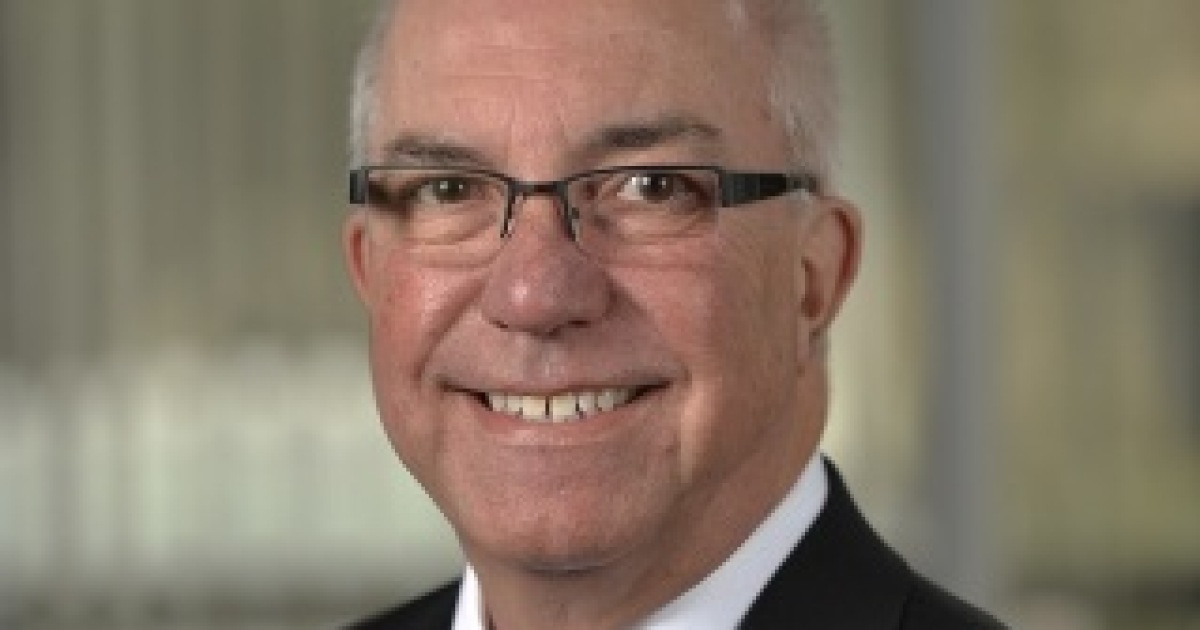 마베니어, 최고재무책임자에 테리 헝글 임명