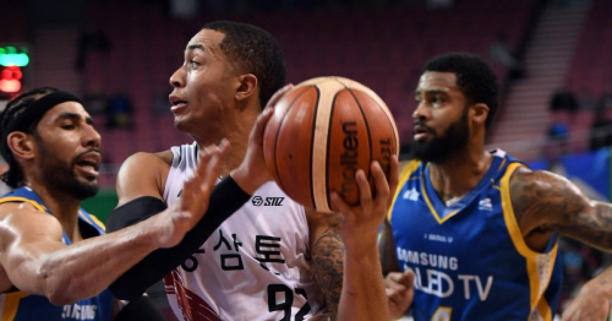 안양 KGC 에드워즈, 고지가 눈 앞이다 [포토]