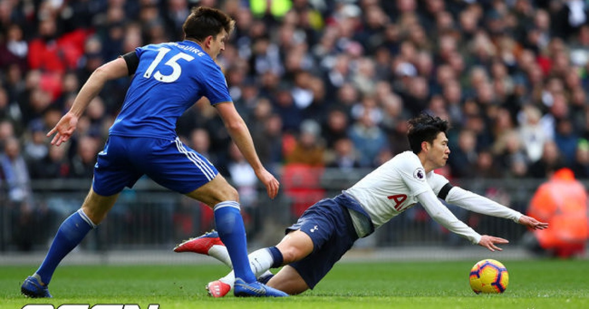 전 EPL심판들, 손흥민 다이빙에 "PK 줘야 했다" VS "경고가 맞다"