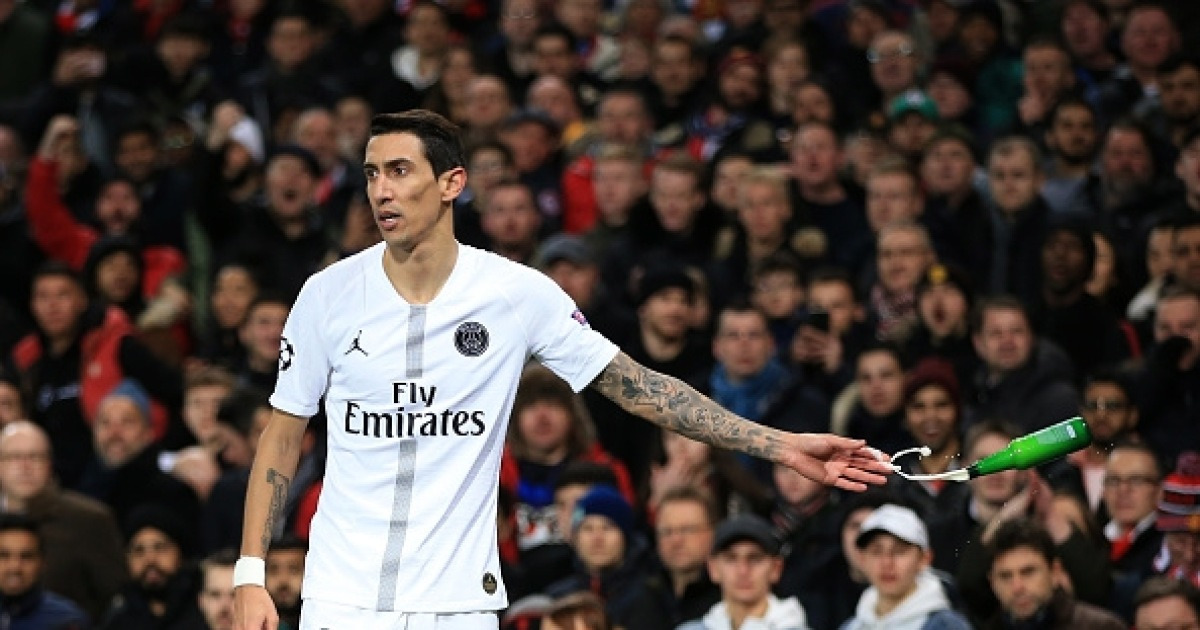 [UCL ISSUE] 실력도 매너도 꽝..맨유, '맥주병 투척'으로 UEFA 조사 예정