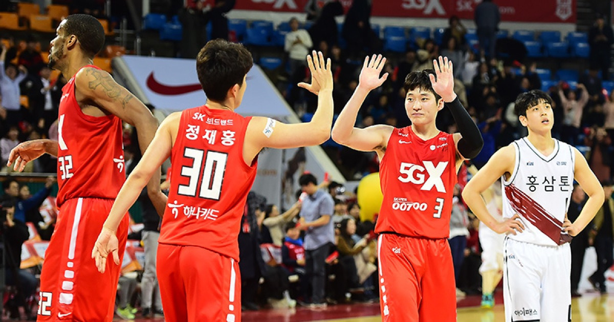 SK 'KGC에 83:80 승리'[포토]