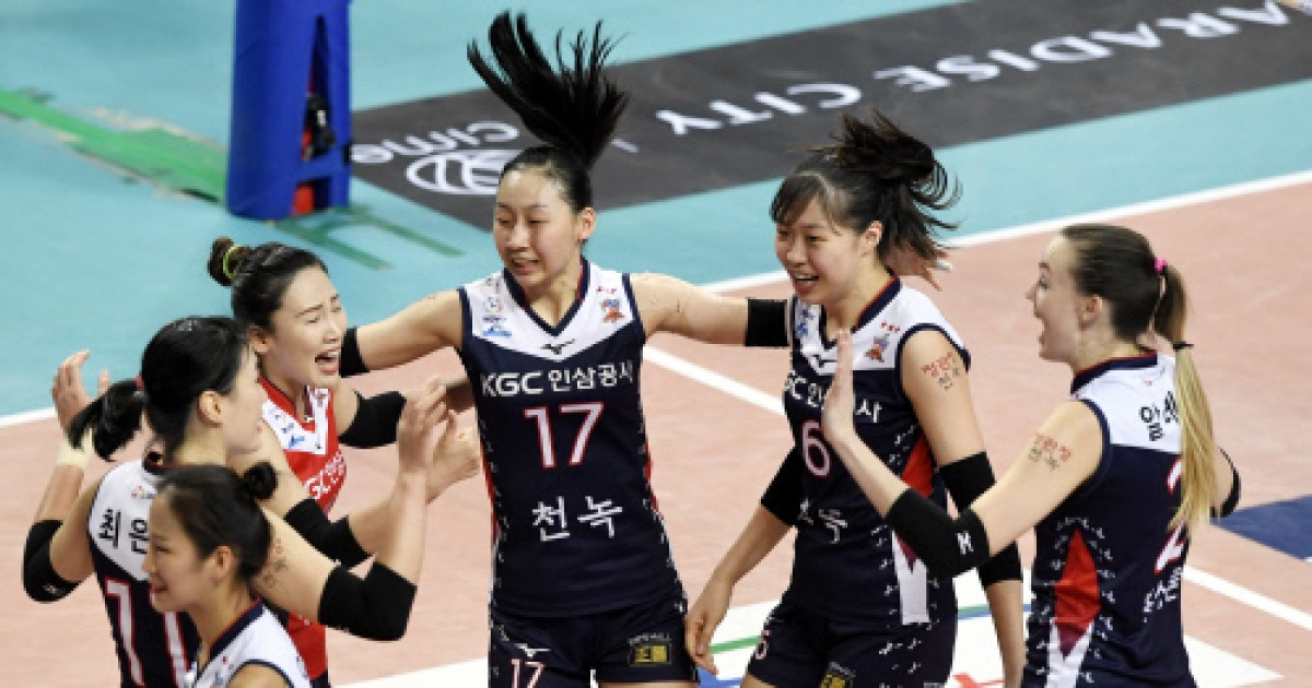 [포토] KGC 이예솔, 2세트는.. 우리가!