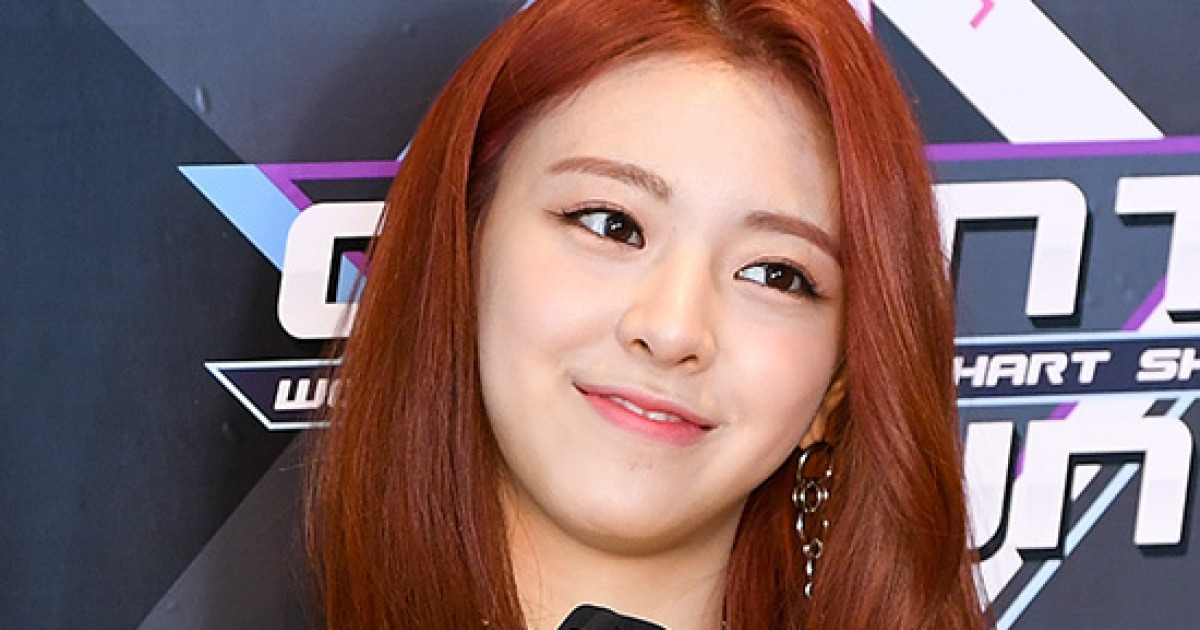 [현장포토] "상큼미 팡팡"..유나, 러블리 토끼소녀