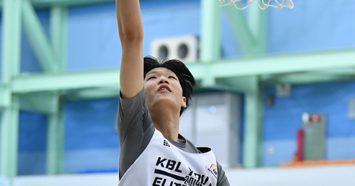 [JB포토] KBL 유스 엘리트 고등부 경복고 강재민 '깔끔하게 레이업'