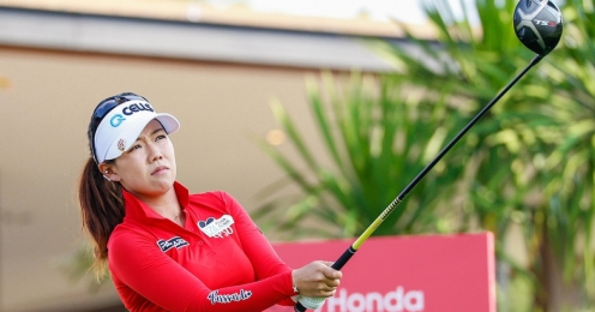 신지은, 짜릿한 이글로 다시 우승 경쟁 합류 [혼다 LPGA 타일랜드]