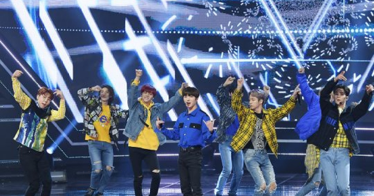 [TEN PHOTO] SF9 '화끈한 무대'